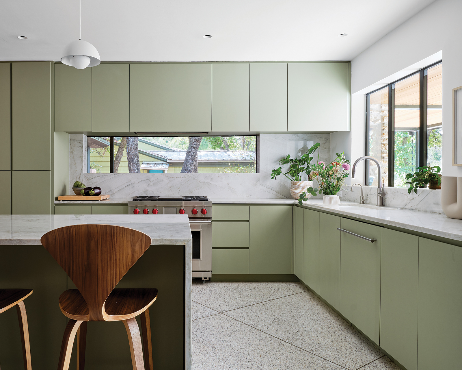 An All-Female Team Transformed this Midcentury Modern Masterpiece ...