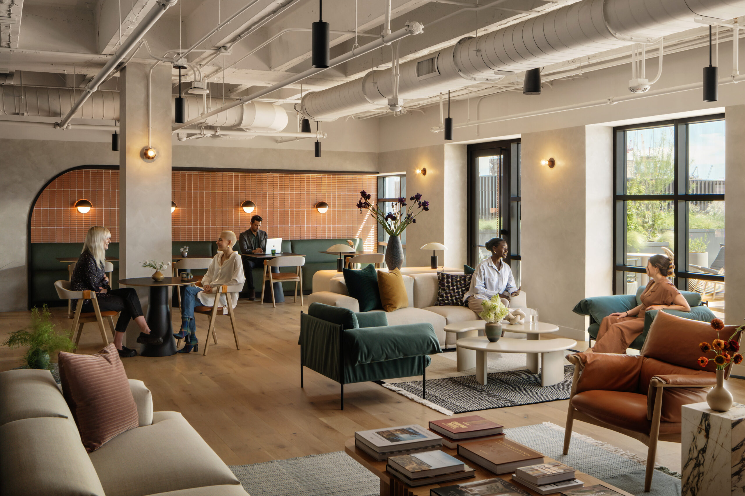 Lake Flato Architects’ Reimagined 600 Congress - Austin Home